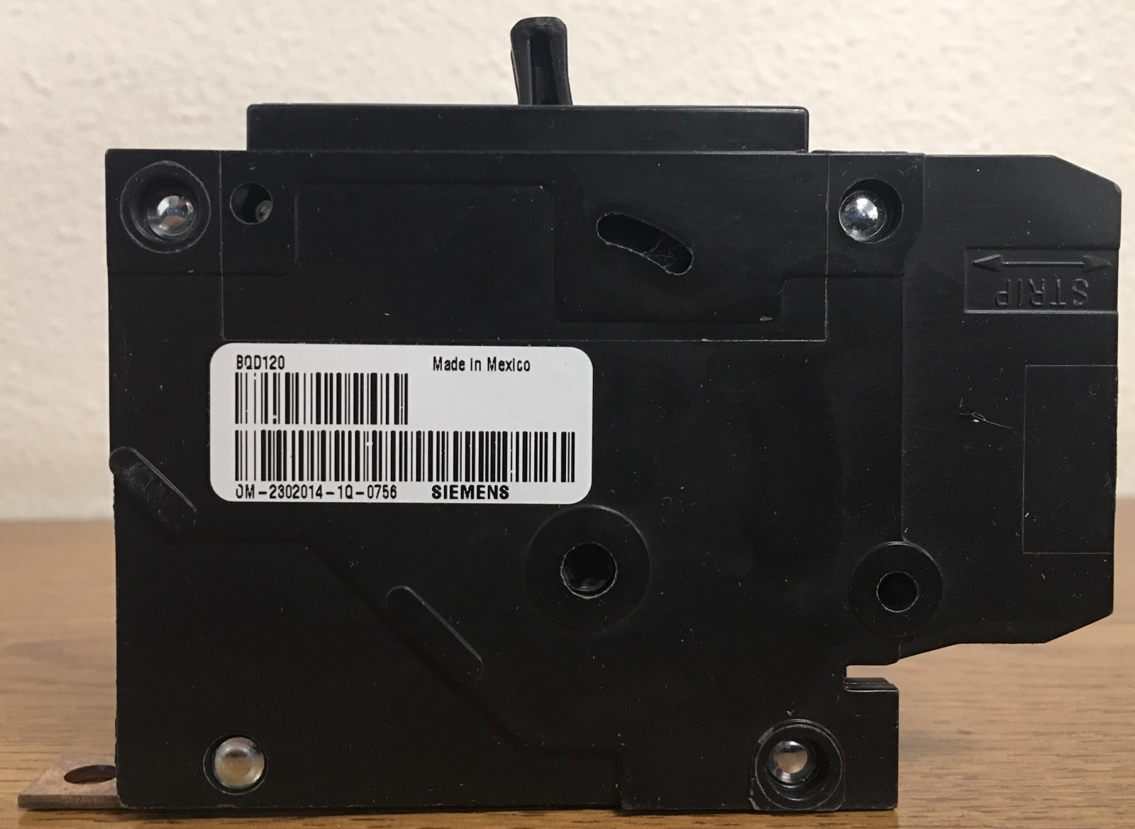 BQD120 – SIEMENS Molded Case Circuit Breaker | Mag-Trol Distributors, Inc.