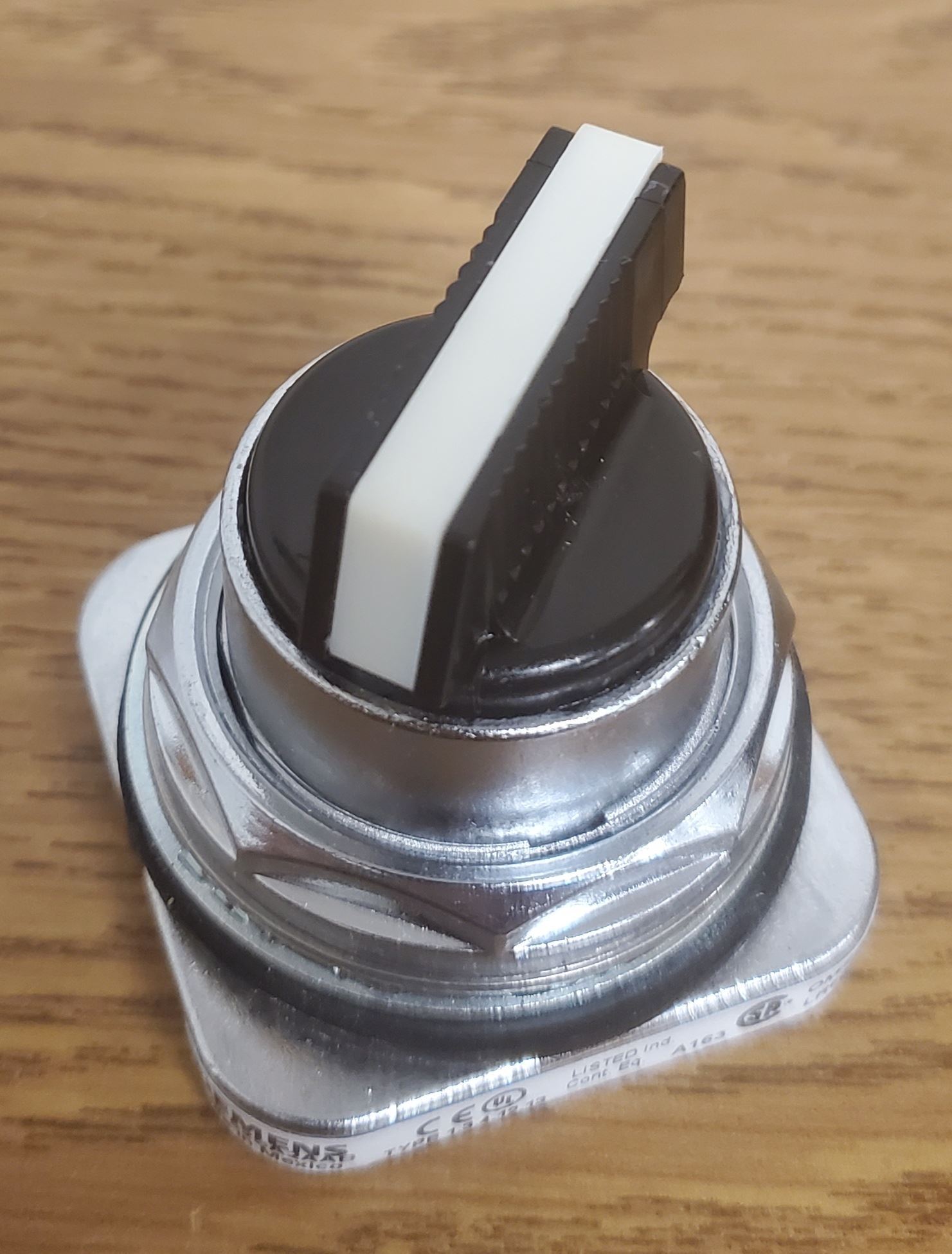 52SA2AAB – SIEMENS Selector Switch | Mag-Trol Distributors, Inc.