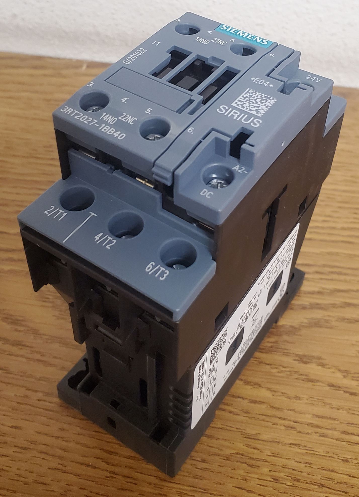 3RT2027-1BB40 – SIEMENS IEC Contactor | Mag-Trol Distributors, Inc.