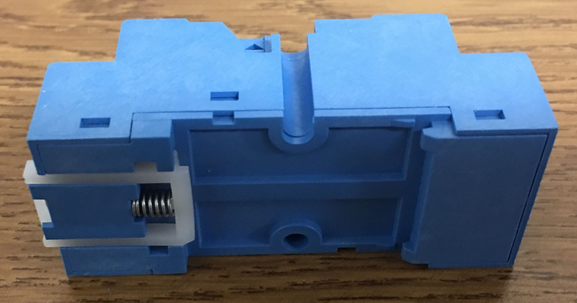 94.74 – Finder – Screw Terminal Socket | Mag-Trol Distributors, Inc.