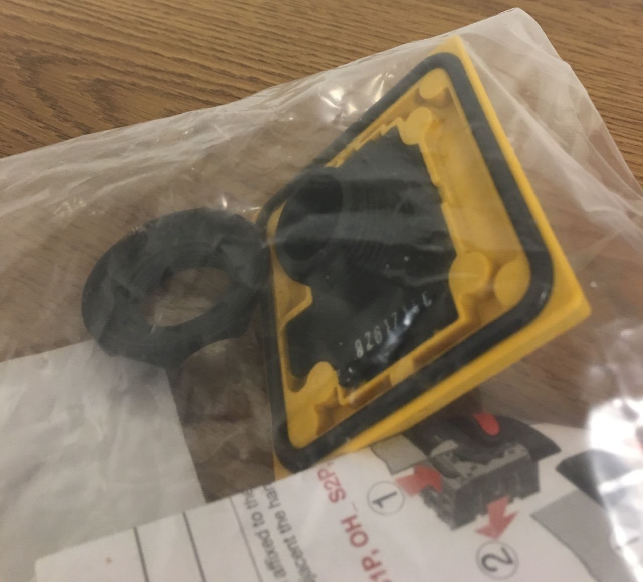 OHYS2AJ – ABB Handle | Mag-Trol Distributors, Inc.