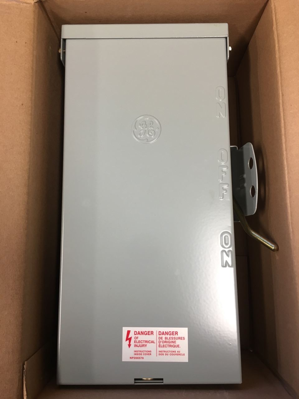TC10323R – GE Emergency Power Transfer Switch | Mag-Trol Distributors, Inc.