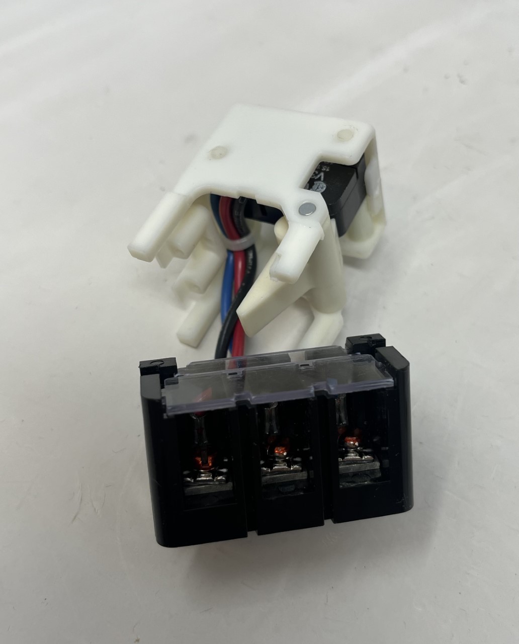 A1X1RTK – EATON AUXILARY SWITCH | Mag-Trol Distributors, Inc.