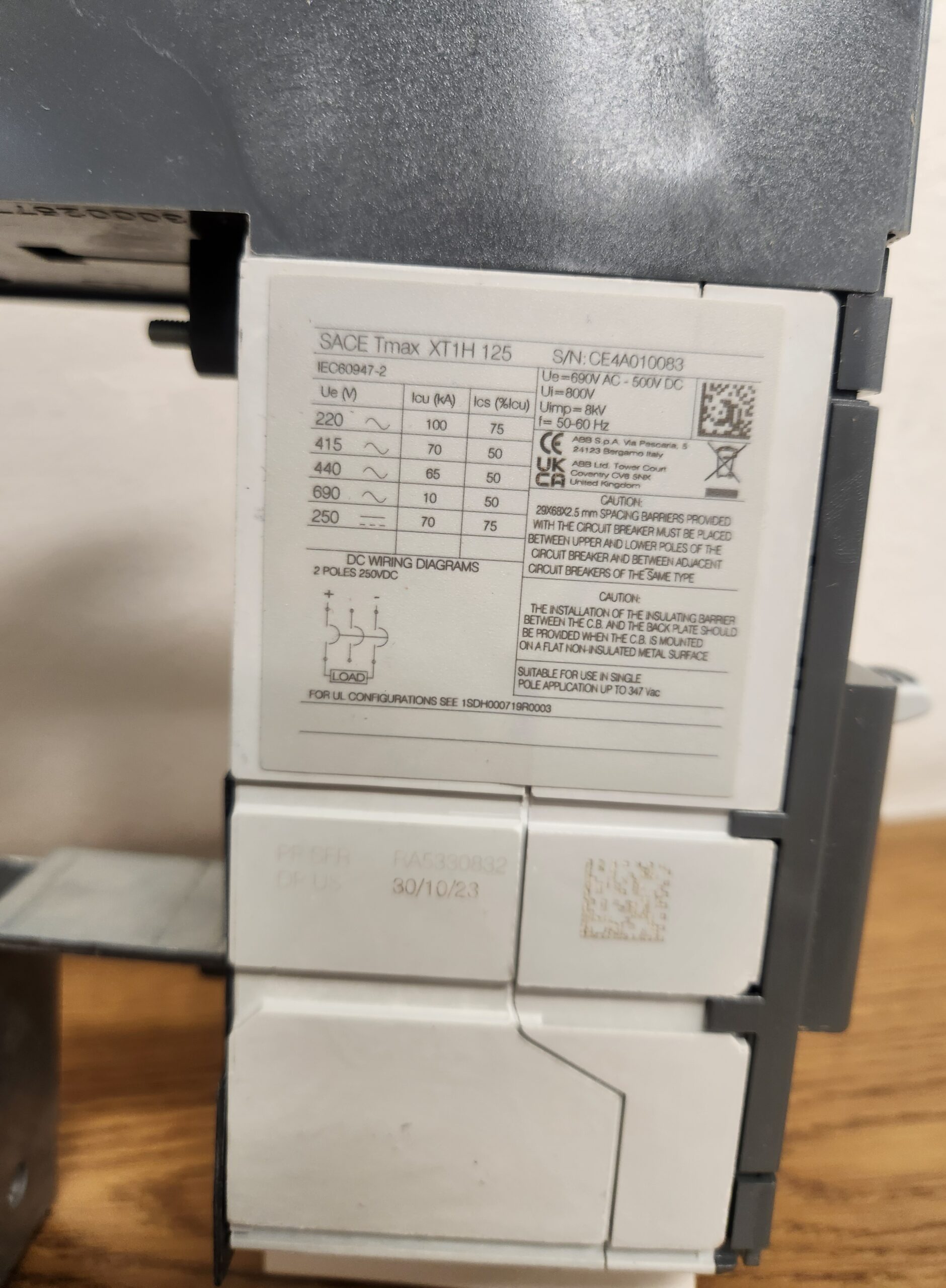 XT1HU3030AYD000XXX – ABB NEXT PLUG IN MOLDED CASE CIRCUIT BREAKER 3POLE ...
