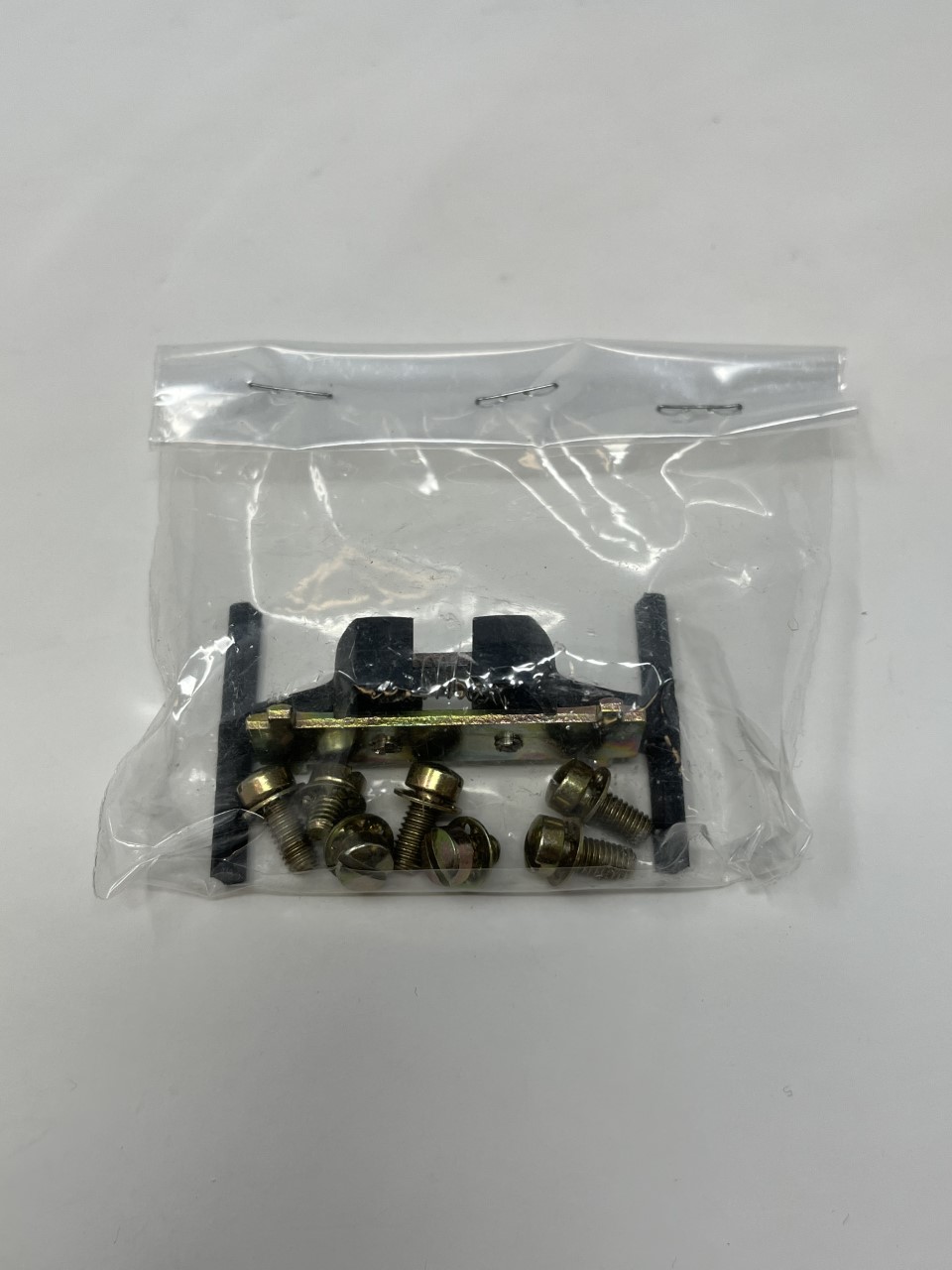 49CCF22H – FURNAS ELECTRIC NEMA MECHANICAL INTERLOCK KIT HORIZONTAL ...
