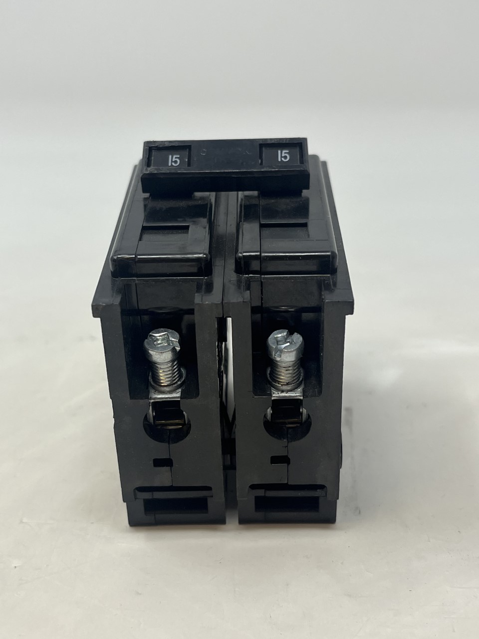 BAB2015 – EATON BOLT ON CURCUIT BREAKER 2POLE 15AMPS 120-240VAC 10 KAIC ...