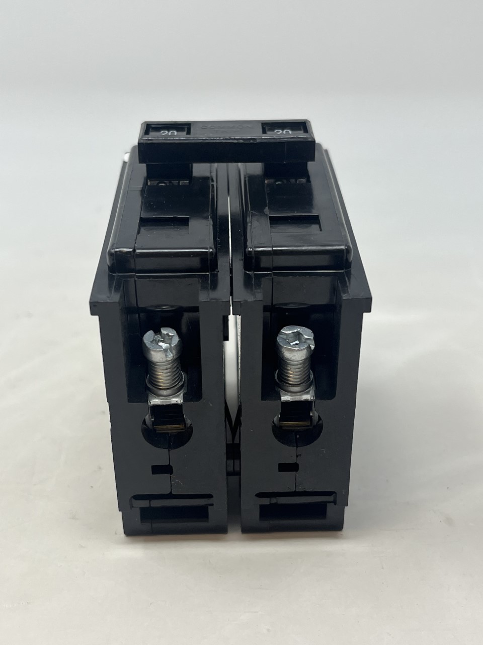 BAB2020 – EATON BOLT ON CIRCUIT BREAKER 20AMPS 10KAIC 120-240VAC 2POLE ...