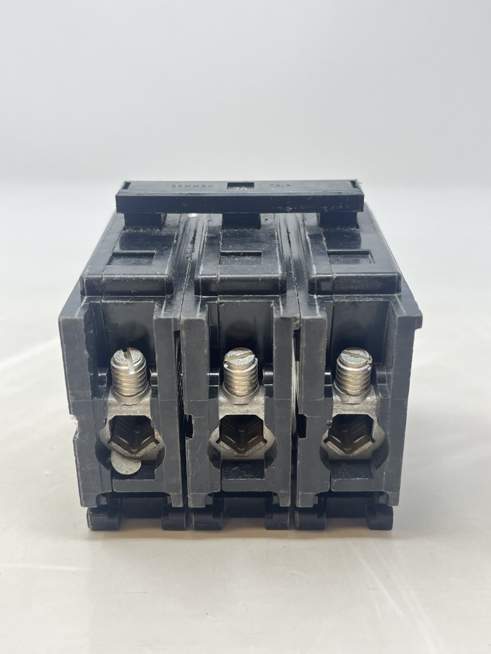 BAB3070H – EATON BOLT ON CIRCUIT BREAKER 3POLE 70AMPS 10KAIC 120-240 ...