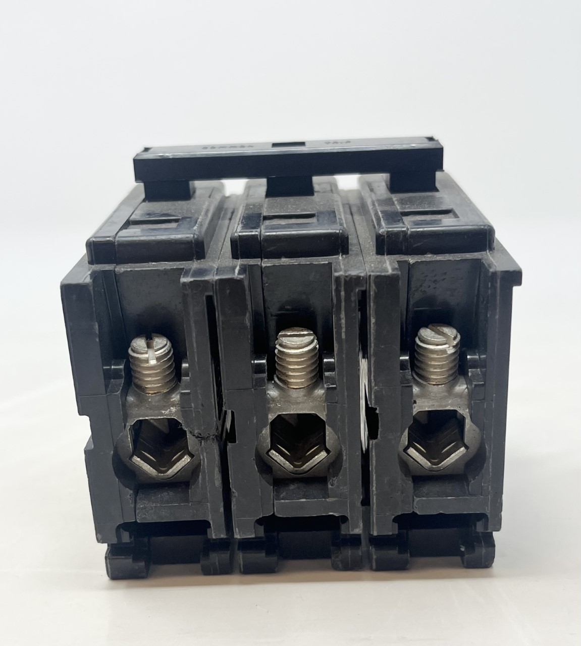 BAB3080H – EATON BOLT ON CIRCUIT BREAKER 3POLE 80AMPS 10KAIC 120-240 ...