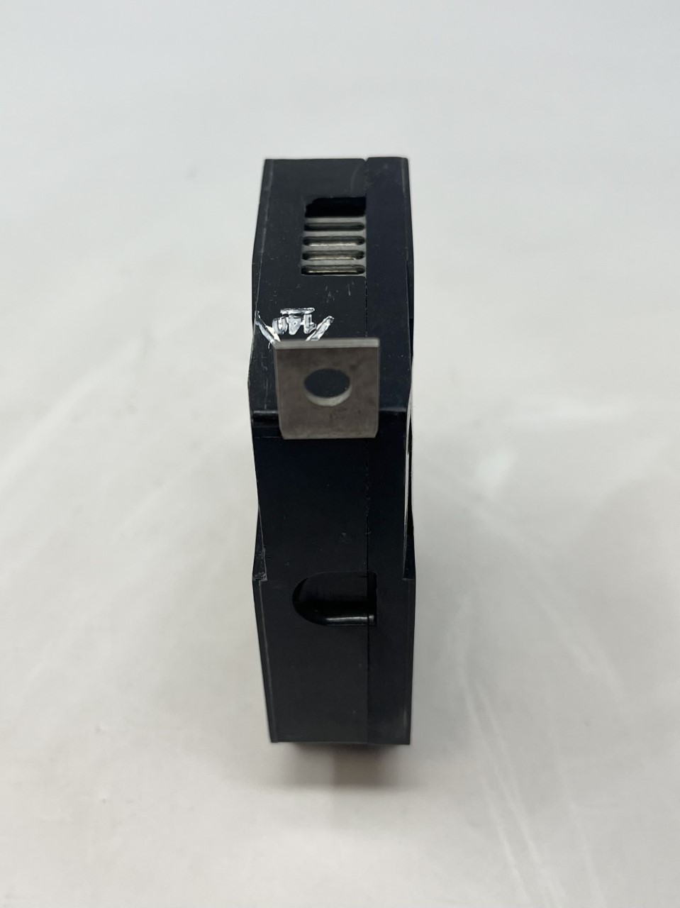 GHB1030 – EATON BOLT ON CIRCUIT BREAKER 30AMPS 1POLE 277-480VAC 14 KAIC ...