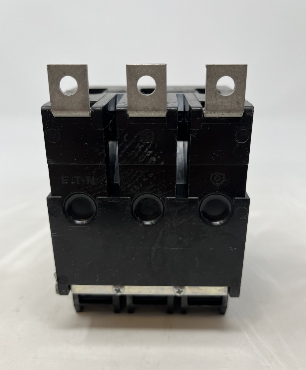 GHB3050 – EATON BOLT ON CIRCUIT BREAKER 50AMPS 277-480VAC 3POLE 14KAIC ...